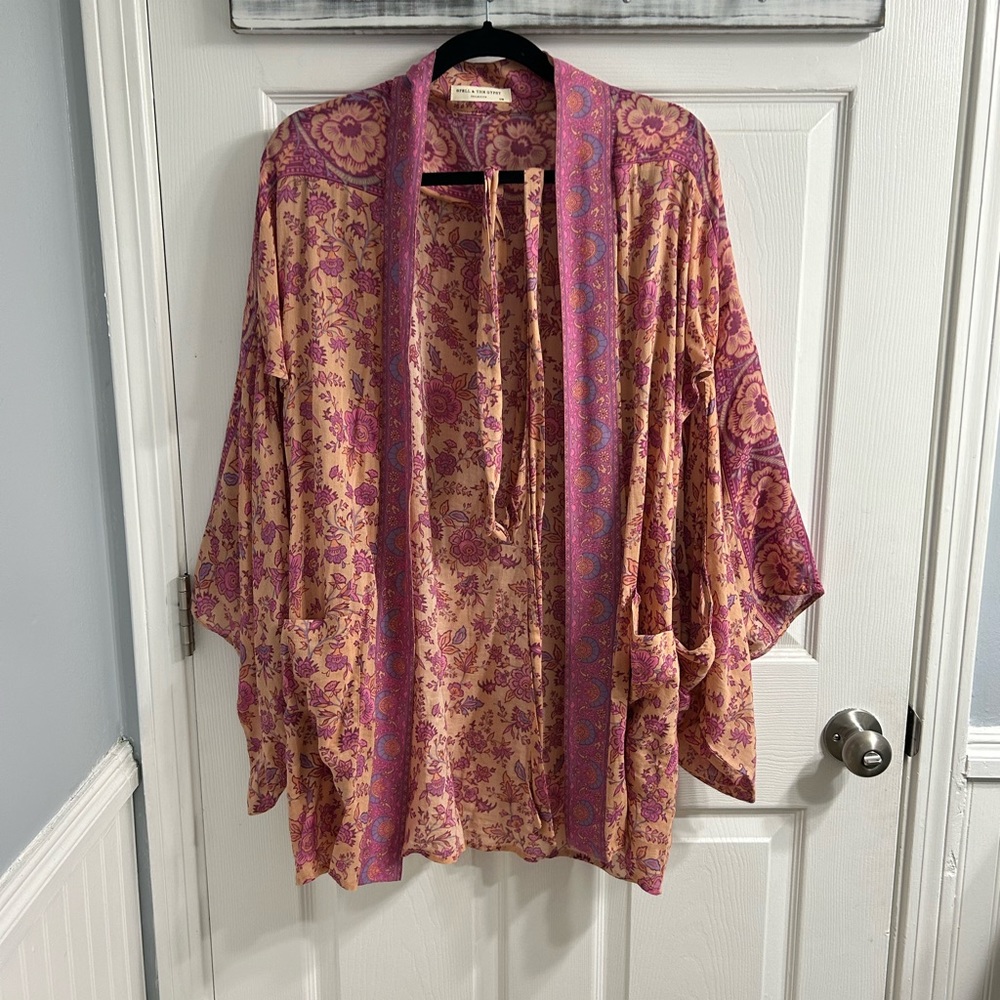 Spell Folk Song Short Kimono. - Gem